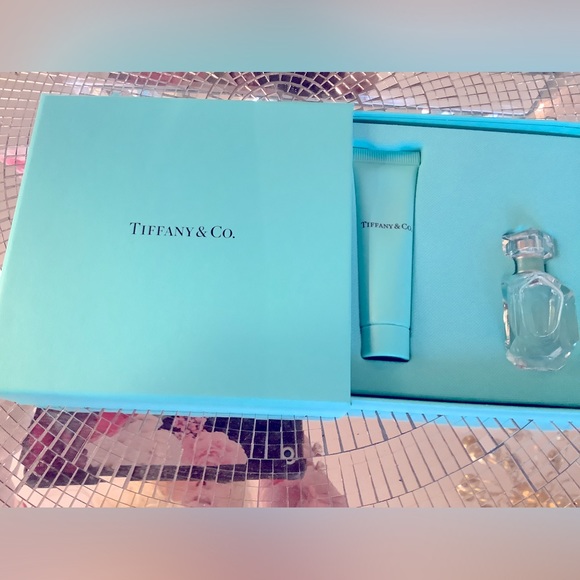 Tiffany & Co. | Bath & Body | Beautiful Tiffany Set Great Gift Last One ...